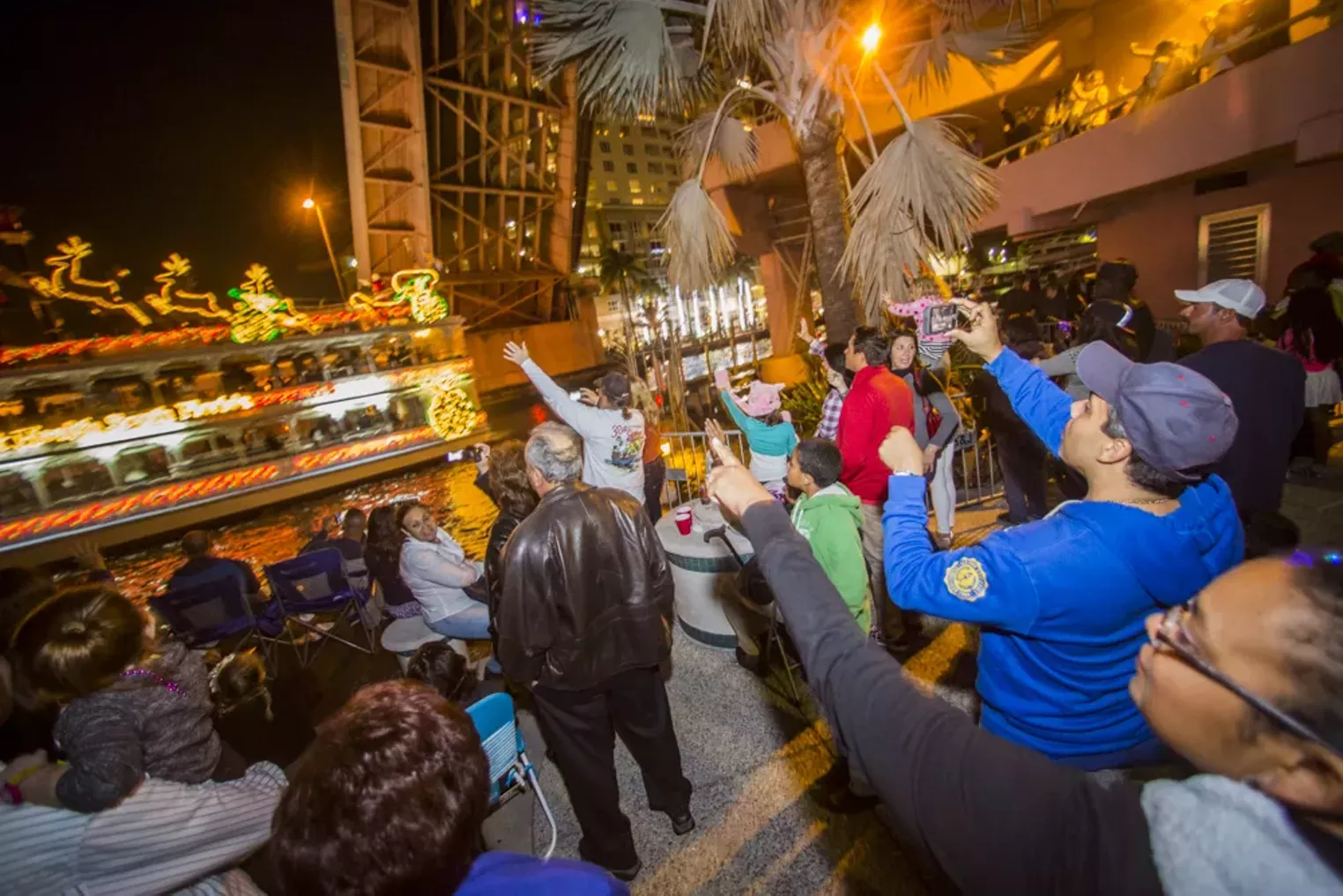 The 2014 Winterfest Boat Parade in Fort Lauderdale | South Florida ...